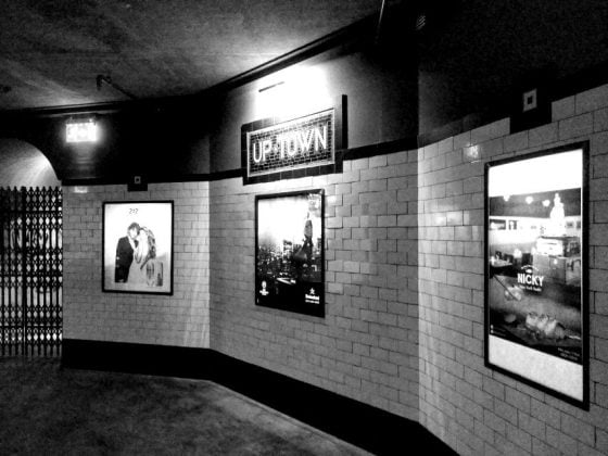 Uptown, el bar que te lleva en subte hasta Nueva York